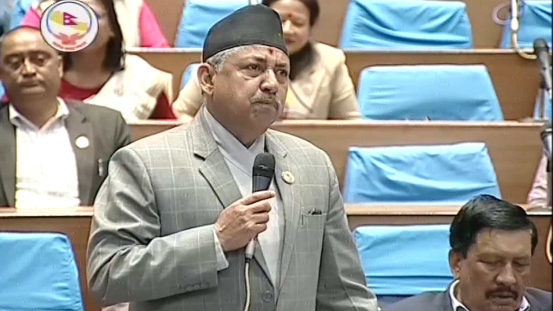 गृहमन्त्रीमाथि छानवीन गर्न संसदीय समिति बनाउनुपर्ने काँग्रेसको माग कायमै - Dkura.com